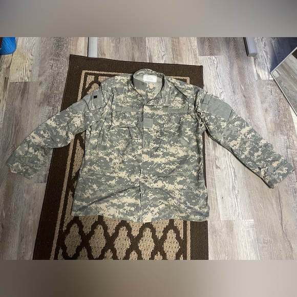 Jackets & Coats | Us Army Combat Uniform Coat Large Long Camo Nato Size ...